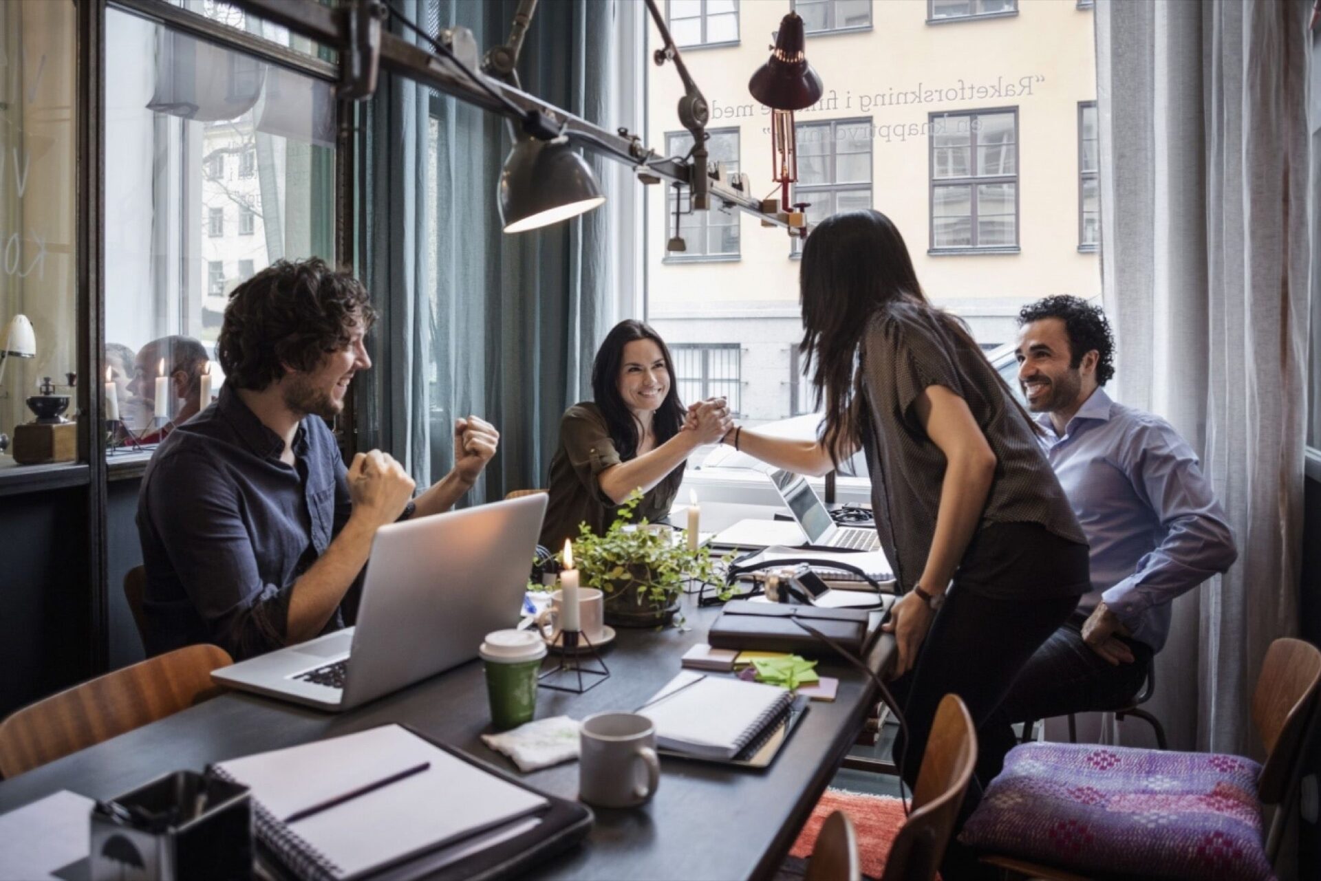 How to Build a Startup Team That Stays – Founder Strategies That ...